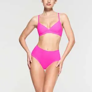 SKIMS Fits Everybody Crossover Bralette Neon Pink