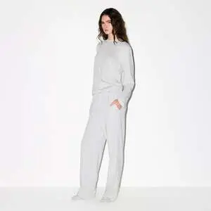 SKIMS Boyfriend Long Sleeve T-shirt - Light Heather Grey