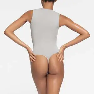 SKIMS Essential Crew Neck Sleeveless Bodysuit