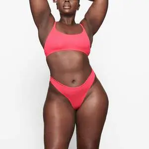 SKIMS Scoop Bralette | Medium Neutral | 2xs | Fits Everybody Ultra Pink