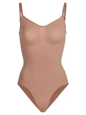 SKIMS Sculpting Bodysuit W. Snaps Shapewear Nude
