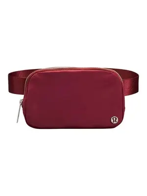 Lululemon Everywhere Belt Bag 1L Blue