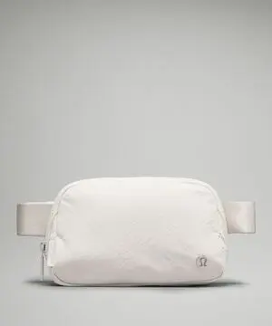 Lululemon Everywhere Belt Bag 1L Bone