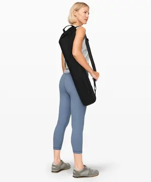 Lululemon Get Rolling Yoga Mat Bag 17l