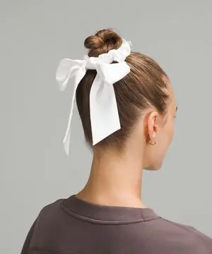 Lululemon Uplifting Scrunchie - White