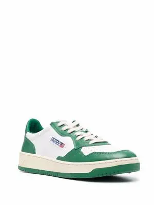 AUTRY Medalist Leather Sneakers - White