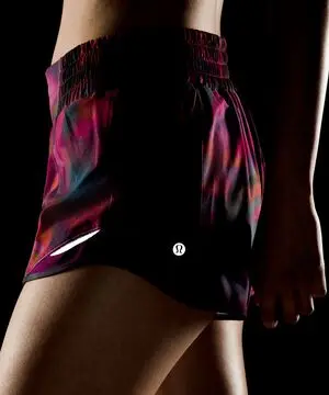 Lululemon Hotty Hot High-rise Lined Short 2.5
