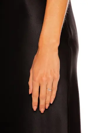 Gucci Running R Stacking Ring In Metallic Silver