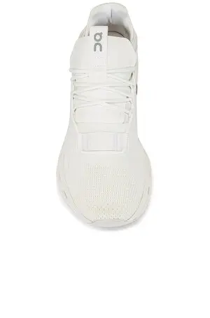 On Cloudnova In White