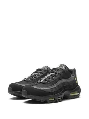 Nike Air Max 95 Sneakers