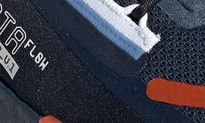 Adidas Nmd R1 Spectoo Sneakers