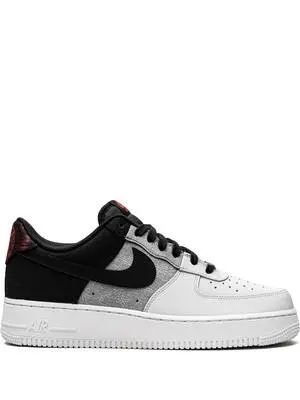 Nike Air Force 1 '07 Lv8 Sneakers - Black