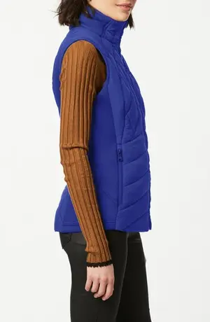 Bernardo Quilted Vest With Stand Collar