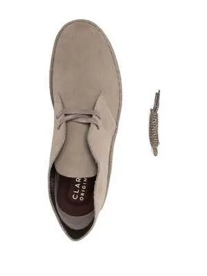 Clarks Lace-up Suede Desert Boots - Grey