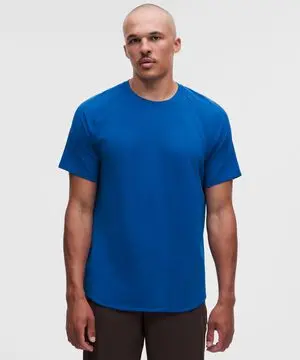 Men's Performance Short Sleeve Training Shirts