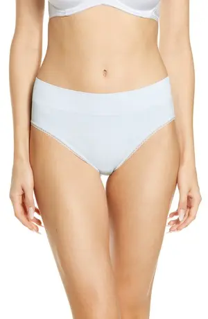 Wacoal Feeling Flexible High Cut Briefs Arctic Ice