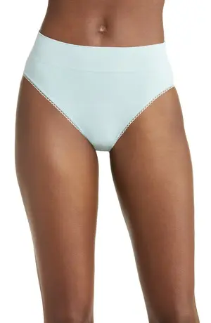 Wacoal Feeling Flexible High Cut Briefs Ether