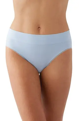 Wacoal Feeling Flexible High Cut Briefs Skyway