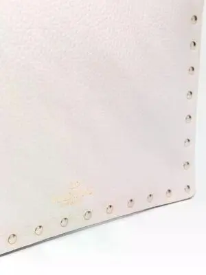 Valentino Garavani Rockstud Envelope Clutch - Neutrals