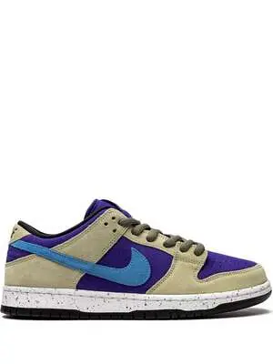 Nike Dunk Low Sb Celadon Sneakers - Green