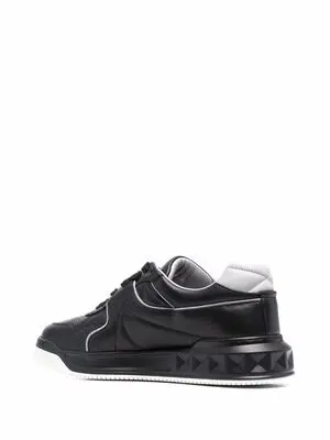 Valentino Garavani One Stud Sneakers - Black