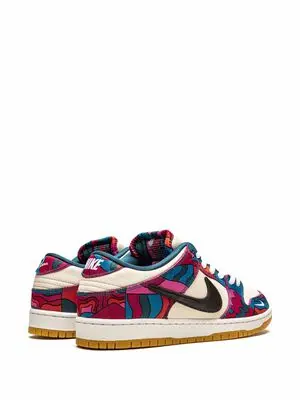 Nike X Parra Dunk Low Sb Abstract Art Sneakers - White