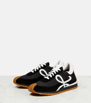 Loewe Flow Runner Sneakers - Black