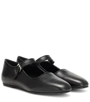 THE ROW Ava Leather Ballet Flats - Black