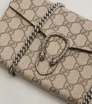 Gucci Dionysus Gg Supreme Clutch