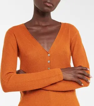 Vince Cashmere V-neck Sweater