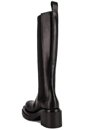Bottega Veneta Lug High Top Chelsea Boots