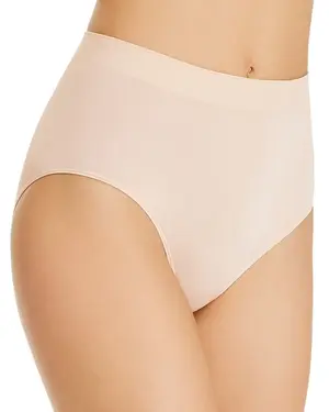 Wacoal B. Smooth Seamless Briefs - Sand