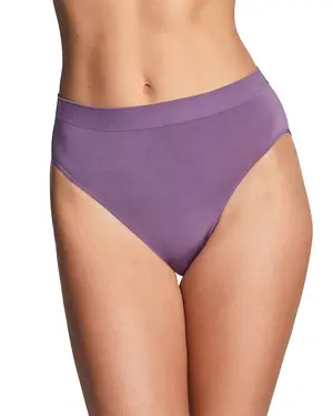 Wacoal B. Smooth Seamless High-cut Briefs Italian Grape