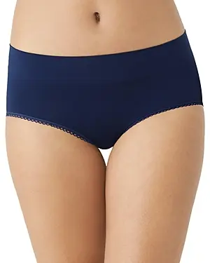Wacoal Feeling Flexible Seamless Brief Black Iris