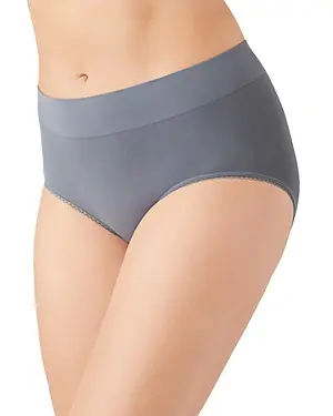 Wacoal Feeling Flexible Seamless Brief Folkstone Gray