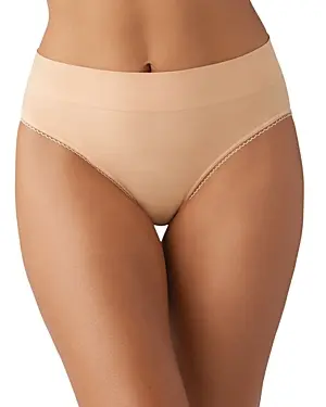 Wacoal Feeling Flexible Seamless Hi Cut Brief Almost Apricot
