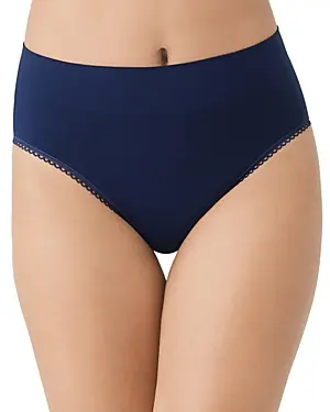 Wacoal Feeling Flexible Seamless Hi Cut Brief Black Iris