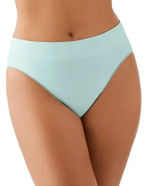 Wacoal Feeling Flexible Seamless Hi Cut Brief Eggshell Blue