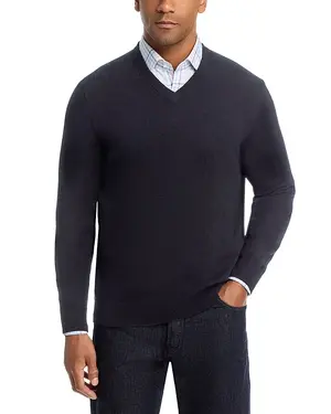 V Neck Knitwear For Men