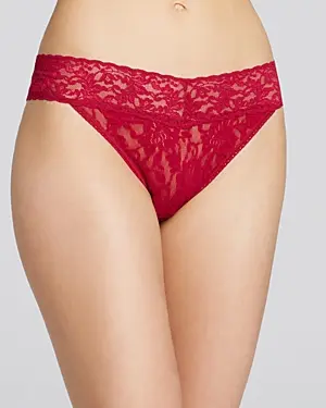 Hanky Panky Signature Lace Original Rise Thong Cranberry