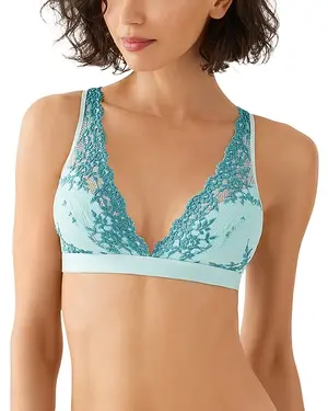 Wacoal WACOAL Embrace Lace Convertible Soft Cup Wireless Bra Eggshell/brittany Blue