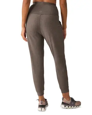 Beyond Yoga Spacedye Maternity Joggers - Soft Umber