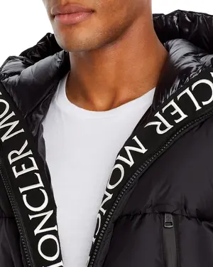 Moncler Montcla Down Jacket - Black