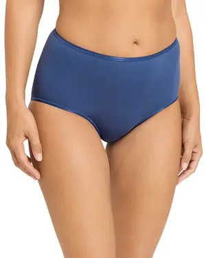 Hanro Cotton Seamless Full Briefs True Navy