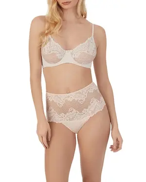Le Mystère Lace Allure Unlined Underwire Demi Bra Softshell