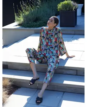 Natori Dynasty Mandarin Pajama Set
