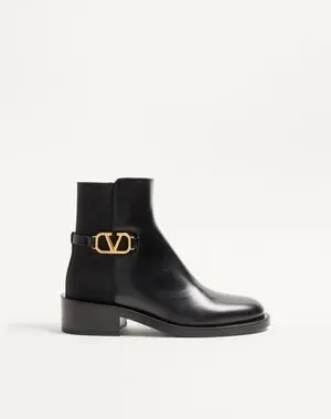 Valentino Garavani Vlogo Signature Ankle Boots