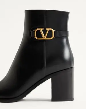 Valentino Garavani Vlogo Signature Ankle Boots - Black