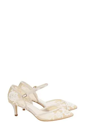 BELLA BELLE Candice Embroidered Pumps - Nude