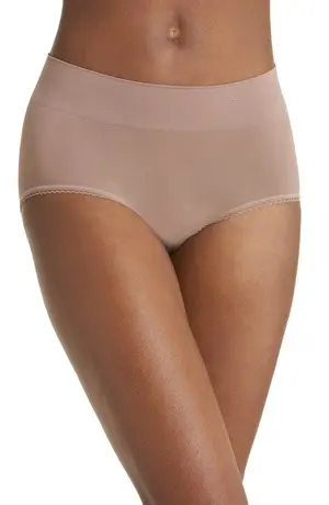 Wacoal Feeling Flexible Briefs Deep Taupe